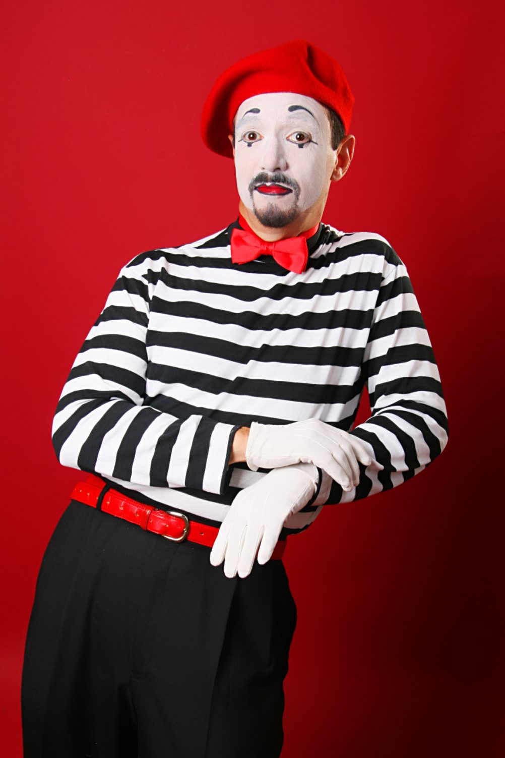 Mime hr Urban Circus Events